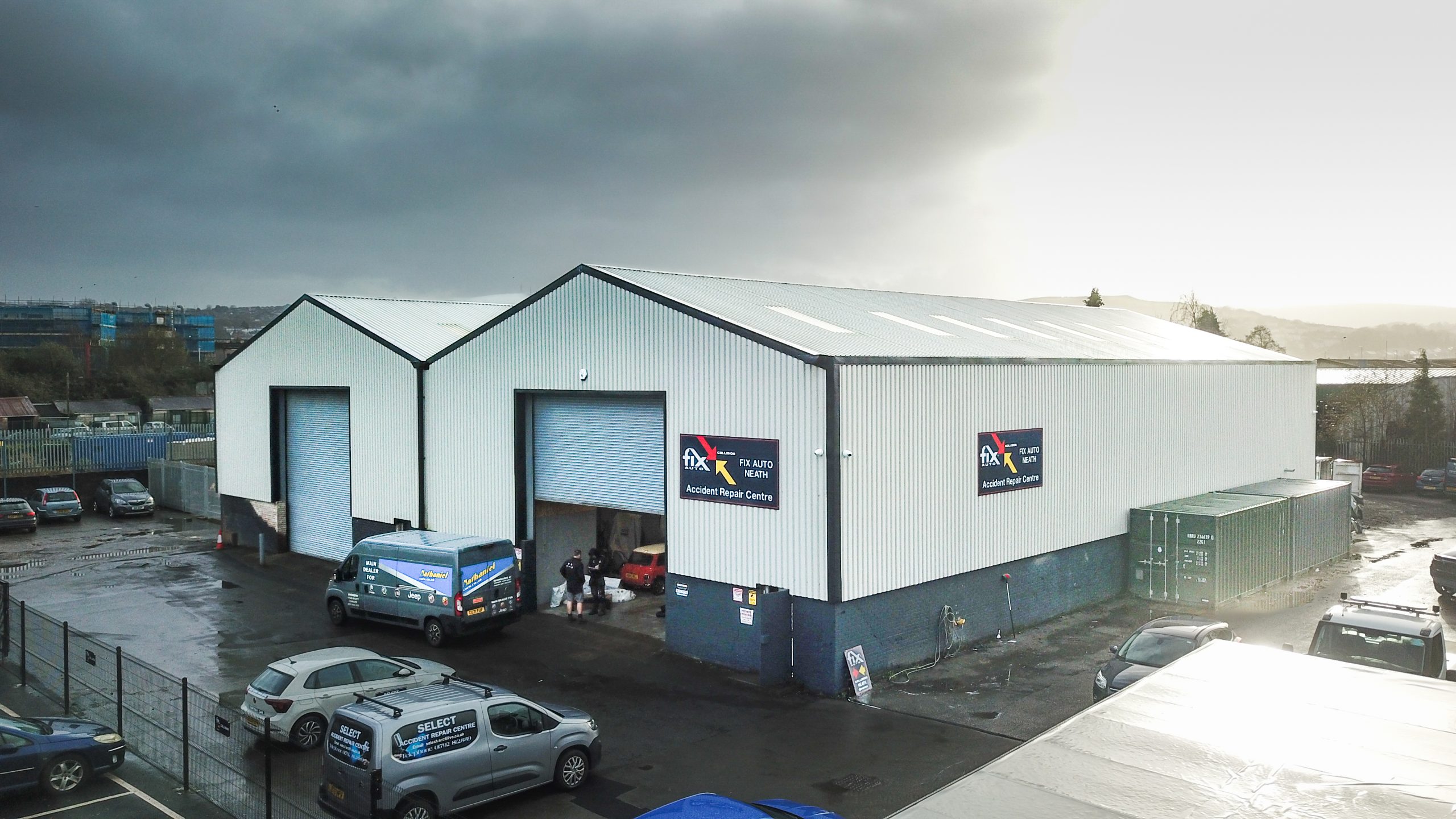 Fix Auto Neath - Expert Car Body Repairs